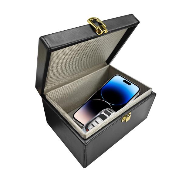 商品名: SAFEWevdn ファラデーボックス キーフォブプロテクター RFID信号ブロック シールドボックス 盗難防止 車のキーフォブケース 大容量 PUレザー ファラデーケージボックス キーレスフォブ用 カーアクセサリー Wevdn ...