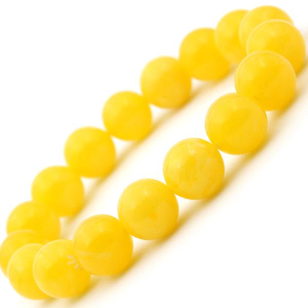 こちらは【合成琥珀】です。本物の琥珀の破片を元に樹脂などを加えて人工的に生成されたブレスレット。とっても高価な琥珀（アンバー）を手軽に楽しむ為に造られたパワーストーンです。アンバーは 木の樹脂（ヤニ）が地中に埋没し、長い年月により固化したも...