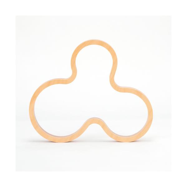 商品名　majamoo　マヤムー　白樺のポットスタンド　L　商品番号　muo0002　サイズW21×D17.5×H1.3cm / 54g / 　材質　素材：白樺　※耐熱100度（場合によってはこげ目がつきます）　デザイナー　ヤニ・マルティカイネン