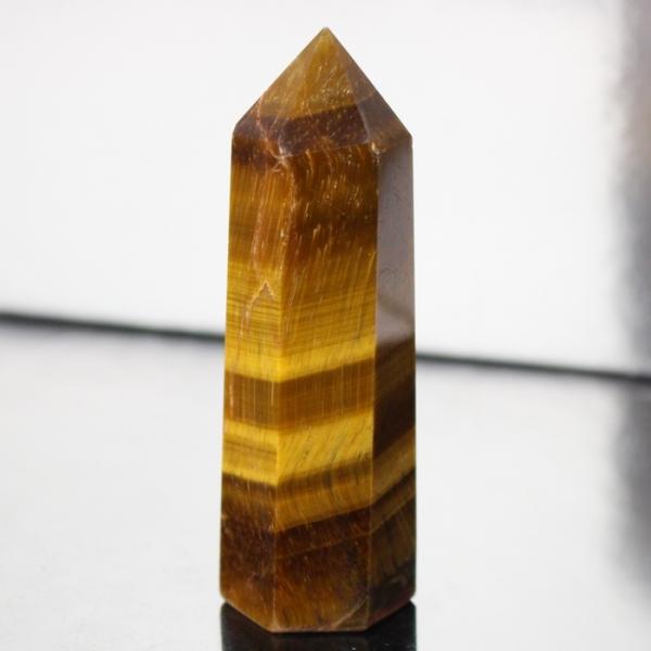 【パワーストーンの意味・言われ】タイガーアイ[虎目石]：金運・仕事運アップ、洞察力・判断力を養う【サイズ】 73mm×24mm×21mm（原石の最長部計測）【重量】 60g【産地】　ブラジル■天然石情報：タイガーアイ■石言葉（意味・効果）：...