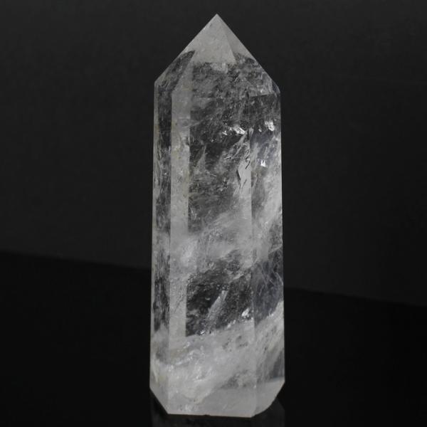 【パワーストーンの意味・言われ】水晶には「浄化、開運、願望成就、魔よけ」などの意味がありますが、万能的な石の特徴としての『調和・統合・強化』も併せ持ちます【サイズ】 148mm×52mm×40mm（原石の最長部計測）【重量】 513g【産地...