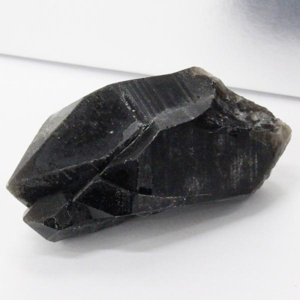 【パワーストーンの意味・言われ】黒水晶[モリオン]：強力な邪気払い・浄化作用 最強の魔除け パワーストーン【サイズ】 70mm×41mm×32mm（原石の最長部計測）【重量】 123g【産地】　モンゴル■天然石情報：スギライト■石言葉（意味...