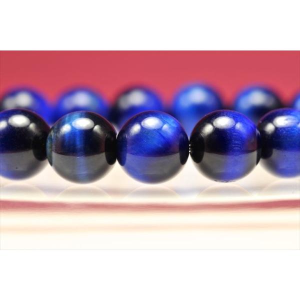 洞察力を高め、決断力と行動力を高めてくれるでしょう。新しいチャレンジや、それまで続けてきたことへの大きな飛躍を望めます。邪気を払う強いお守りでもあり、金運や勝負運も高めるので、ギャンブルなどのお守りにもどうぞ。●こちらはメール便(送料２００...