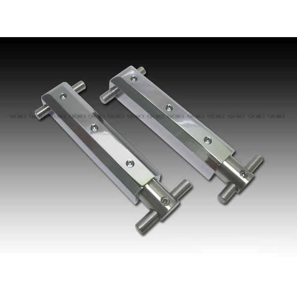 CODE9 HUMMER H2 　ビレット クロームフードラッジスプリングディンプルタイプ※写真3枚目はスムースタイプの装着例です。状態 ： 左右2PC　新品材質 ： アルミ適合車種 ／ ハマー H2従来のゴム製の部分を交換する事により見た...