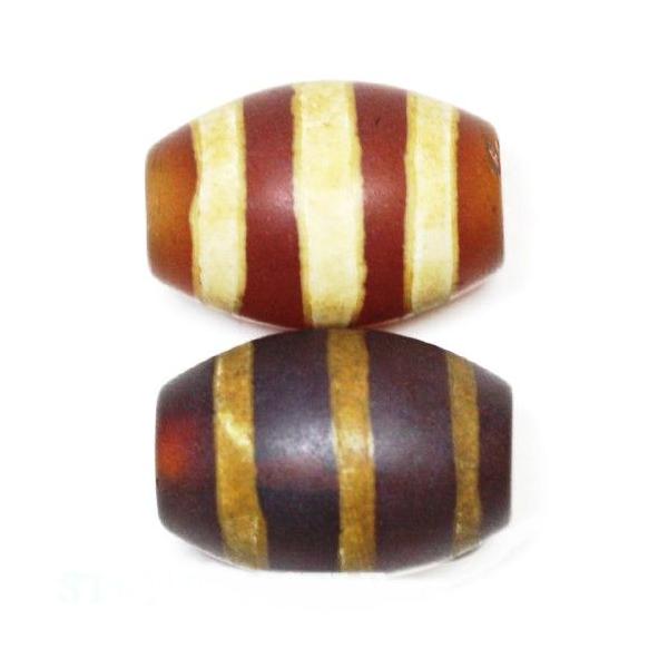 【三線珠】悪運を良い運に変え、全てを好転させると言われています。【仕様】サイズ：約14×10mm穴径：約2mm【原産地】チベット【天珠】チベットに端を発する守護アイテムです。「天珠」とは古代より伝わる霊石でチベット宗教の僧侶が身につけていた...