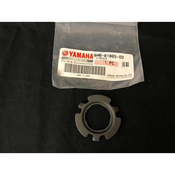 【メーカー】YAMAHA【品番】6M6-81865-00【商 品 名】ウエイトホルダー【適応】650/701/760/1100　　　　1200/1300ヤマハ2ストロークモデル対応リダクションギア補修部品。安心のヤマハ純正部品カワサキ2スト...