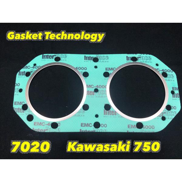 【メーカー】COMETIC 【品番:】7020【商品名】アルティメット ヘッドガスケット【適応機種】KAWASAKI カワサキ 750/800SX-R 800X-2対応★純正よりも厚い 1.2mmアルティメットヘッドガスケットです。カラーは...