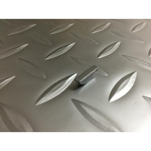 【メーカー】カワサキ【品番】92038-001【品名】半月キー【適応機種】KAWASAKI 750/800 JS750SXi/SXi-Pro800SX-R/800X-2【商品説明】・フライホイール半月キー・基本分解時には交換推奨。【発送方法...