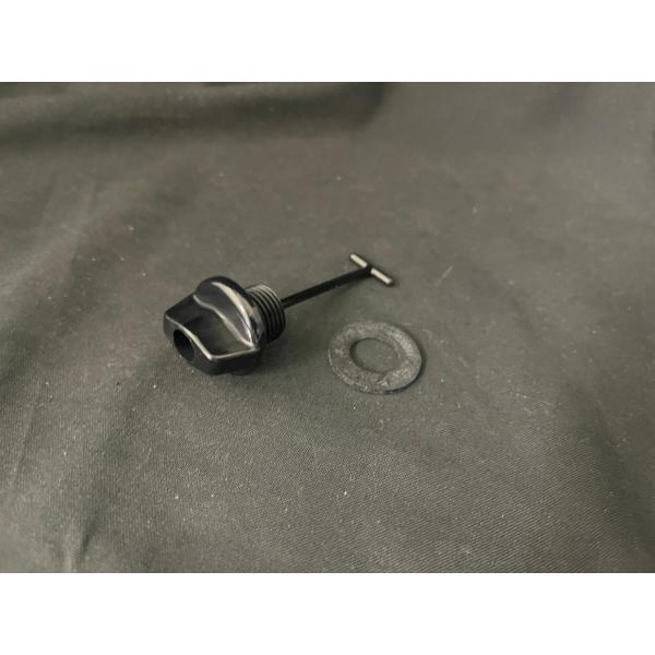 【メーカー】Kawasaki(カワサキ純正部品）【品番】92066-3783-6Z SET92093-3720パッキン付き【商品名】ドレンプラグアッセンブリ【商品説明】カワサキ純正のドレンプラグ、取付座面パッキンを含むセットです。1500S...