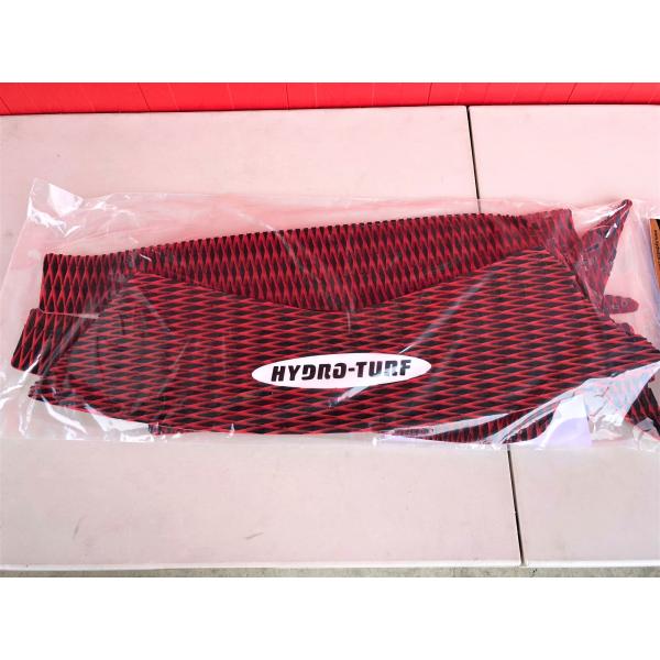 【メーカー】HYDRO-TURF（ハイドロターフ）【品番】HT62CD2TPBKRD【品名】DECK MAT(デッキマット）【適応】KAWASAKI  Ultra 250/260/300/310/LX(-2021)【カラー】トップ：ブラック...