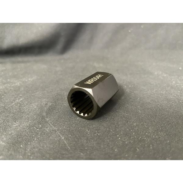 【メーカー】SOLAS（ソラス）【品 番】WR004H【品名】ドライブシャフトレンチ インペラの着脱時にドライブシャフトを固定する際に使用する特殊工具。【適応機種】《YAMAHA》SJ 701TZ 701TL 701RA 701/760GP...