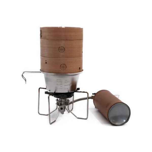 シェラカップで蒸し料理が出来るアイテムが登場！OOPARTSがキャンプ業界にセイロ蒸しを提案したCOOLなアイテム様々な蒸し料理が可能になり、キャンプを彩ります。蒸シェラカッププレート＆13ｃｍ中華セイロ（2段）＋480シェラカップのセット...