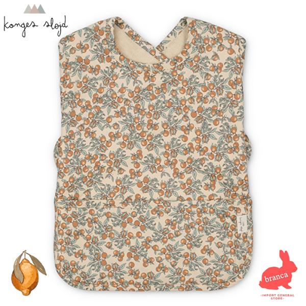 デンマーク発の大注目ブランドKonges Sloejd (コンゲススロイド) のお食事スタイです♪ポケット付ビブは食べこぼしをしっかりキャッチしてくれます。バッグクロスタイプのスタイは食事中に脱げてしまう心配もなし！オーガニックコットン10...