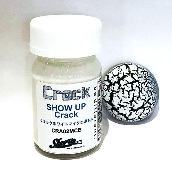 地割れの様にひび割れる不思議な反応１液型塗料です。ひび割れた個所からベースカラーが現れます。ベースカラーペイント後、アジャスターをペイントする事で乾燥時間に依り、ひび割れの大きさが調整できます。艶を出す場合、クラック反応後トップコートクリア...