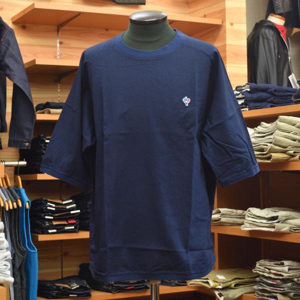 コットンリネンの布帛素材をTシャツで生産国：日本発売：2025年〜【素材】コットン 50% リネン 50%【サイズ (cm)】3(L) 着丈:70 裄丈:55.5 身幅:604(XL) 着丈:72 裄丈:58 身幅:62.5佐藤(170cm...