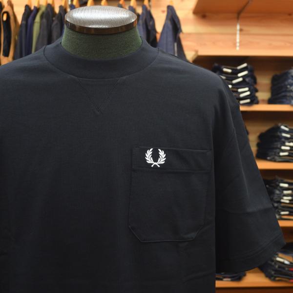 ソフトで厚みのある上質なコットンを使用したポケットTシャツ胸ポケット・Vガゼットがヴィンテージライクな印象に肩が自然に落ちる設計で、モダンなゆとりのある新たなシルエットを実現しています。生産国：中国発売(入荷)：2026年【正規取扱店】メン...