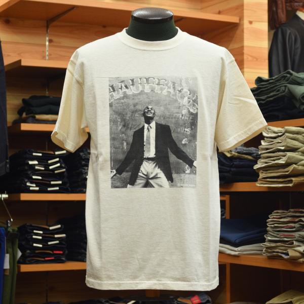 グッドオンからhiroshi homma氏のフォトTシャツ「A Man in Paris 1994」hiroshi hommaあらゆるものの生命や息吹き、活きている瞬間を写真やMOVIEに表現し続け、ファッションやドキュメントなど様々なジャ...