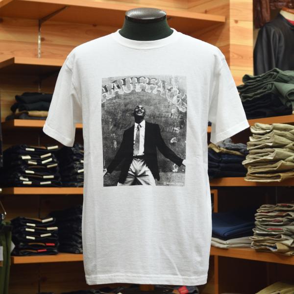 グッドオンからhiroshi homma氏のフォトTシャツ「A Man in Paris 1994」hiroshi hommaあらゆるものの生命や息吹き、活きている瞬間を写真やMOVIEに表現し続け、ファッションやドキュメントなど様々なジャ...