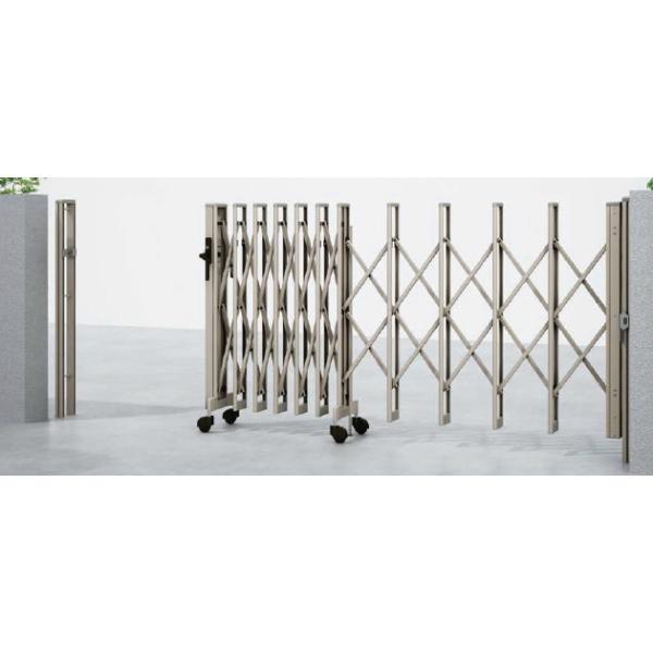 高さ：1120mm　キャスター式　片開き式全巾：1205mmx開口巾：1074mmxたたみ巾：239.5mm※開口巾は180度回転時の寸法です。（錠前、キャスターの色は全色共、ワンポイントのブラック色となります。）