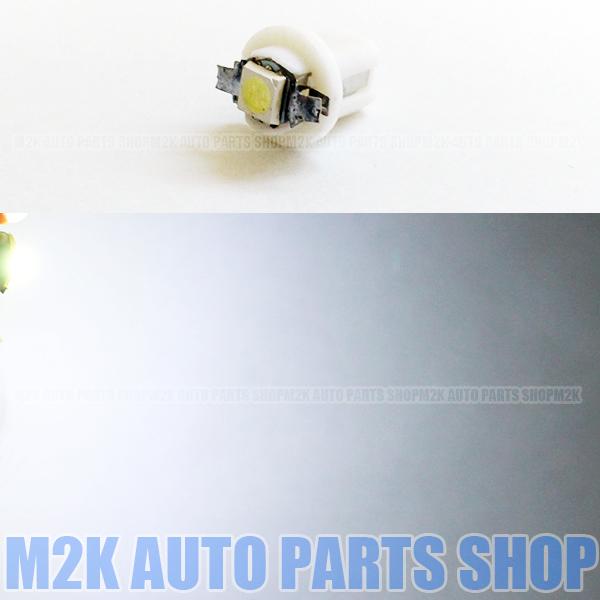 T5 B8.5D CHIP ドーム LED SMD ライト 1個 バイク 車 汎用品対応電圧：12V発光色： ホワイトサイズ： T5 B8.5D エアコンパネル スイッチ インジケーター シフト シガーソケット メーター 球 他 【内容品】...
