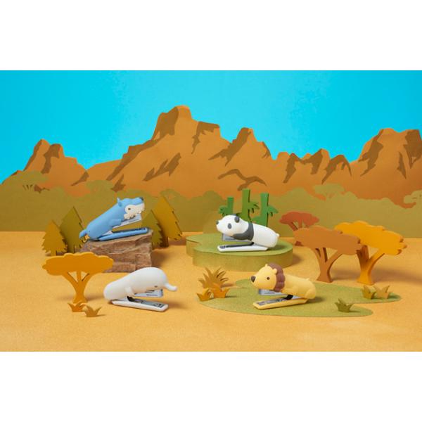 机の上に置きたくなる癒し系の仲間たちシルエットが愛らしいライオン・パンダ・ゾウ・オオカミの４種類をラインアップずっと触っていたいプニプ二さらさらな手触りのシリコンカバー商品名 HD-10NX/S使用可能針 NO.10-1M、NO.10-1M...