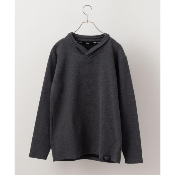 「MOSSIMO」から、ドレープネックが洗練された印象の長袖Tシャツが登場です。伸縮性がありストレスなく着用できるリブ素材を使用しています。カラーは、杢チャコール・ブラックの2色展開です。落ち着いた色合いが大人なきれいめカジュアルに最適です...