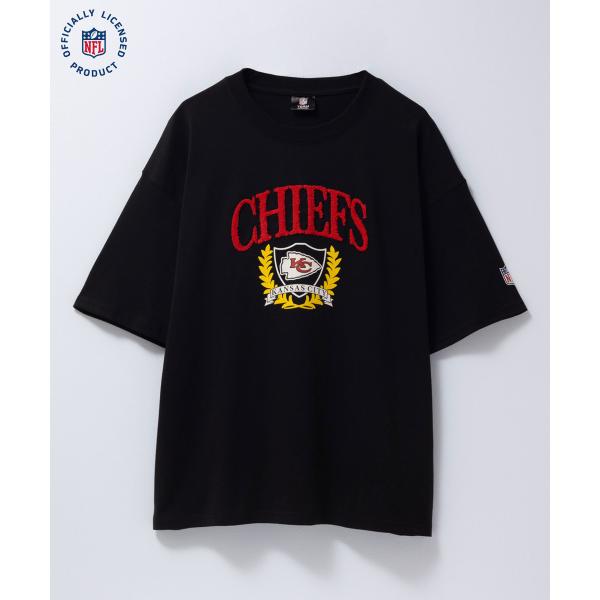 人気の「NFL」から、マックハウスオリジナルデザインのTシャツが登場です。カラーは、アッシュ・ブラック・グリーン・ネイビーの4色展開です。■デザインインパクトのあるNFLチームロゴデザインを使用した、マックハウスオリジナルデザイン。豪華な刺...