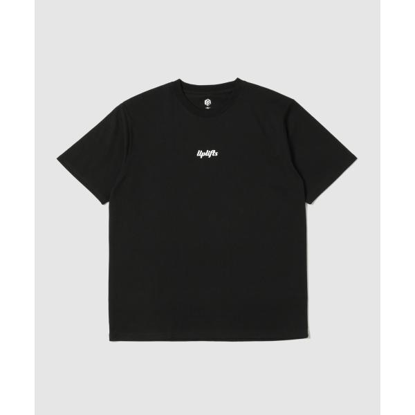 バックスタイルまで洗練されたストリート感を纏う主役級Tシャツ。カラーは、ホワイト×FLOWING・ホワイト×MOTIVATE・グレー×FLOWING・ブラック×MOTIVATE・ブラック×upliftsの5色展開です。■デザイントレンドに左...