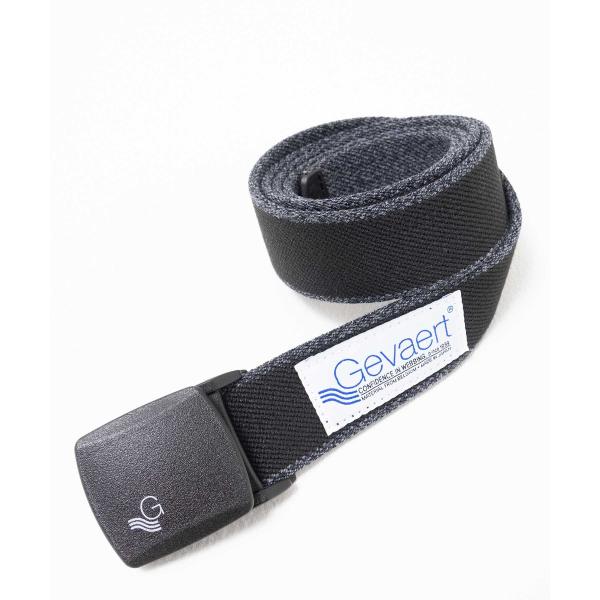 柔らかく伸縮性のあるベルト。カラーは、ブラック・カーキ・ネイビーの3色展開です。■デザイン濃淡のある糸で柔らかく織りあげた素材感。■ポイント天然ゴムが含まれている為、従来のGIベルトよりも柔らかく伸縮性があります。食事後や着座時の窮屈感を軽...