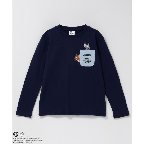 「トムとジェリー」らしいポップでかわいいアートのポケット付き長袖Tシャツです。カラーは、ネイビーです。■デザイン「ジェリー」と「タフィー」がポケットから飛び出したグラフィック。ベーシックなレギュラーシルエットです。■ポイントサラリとした着心...