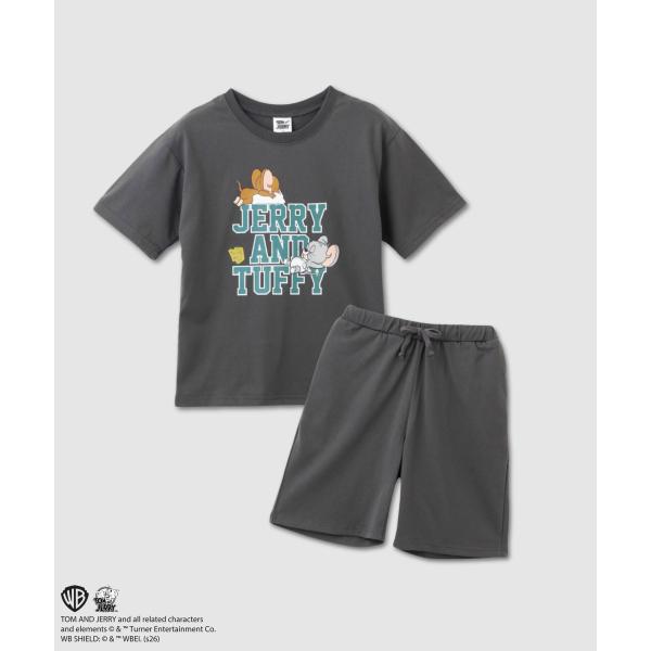 「トムとジェリー」らしいポップでかわいいアートのルームウェア。カラーは、チャコールです。■デザイン半袖プリントTシャツとショートパンツのセットアイテム。「ジェリー」と「タフィー」のおやすみプリントです。■ポイントTC天竺素材を使用し、やわら...