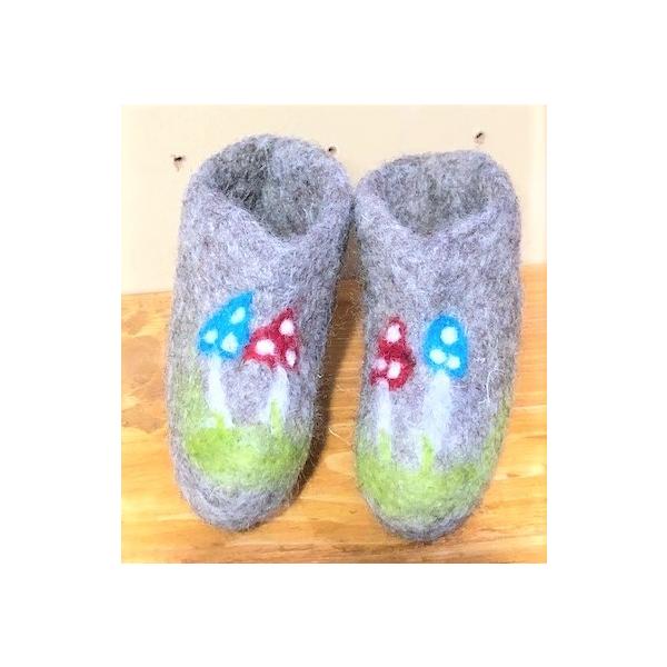 サイズ：約9cm  高さ約5cmカラー：グレー原産国：ネパールハンドメイドですので、サイズは若干異なる場合がございます。