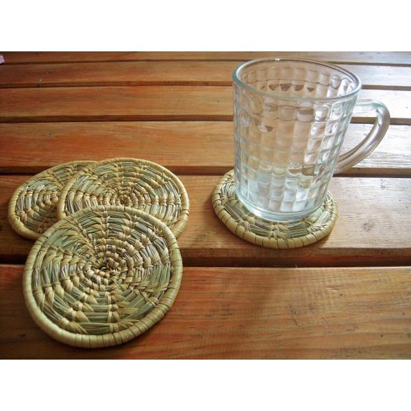 直径：9cm　原産国：ネパールカラー：ナチュラルThatch Grassという多年草で作られています。