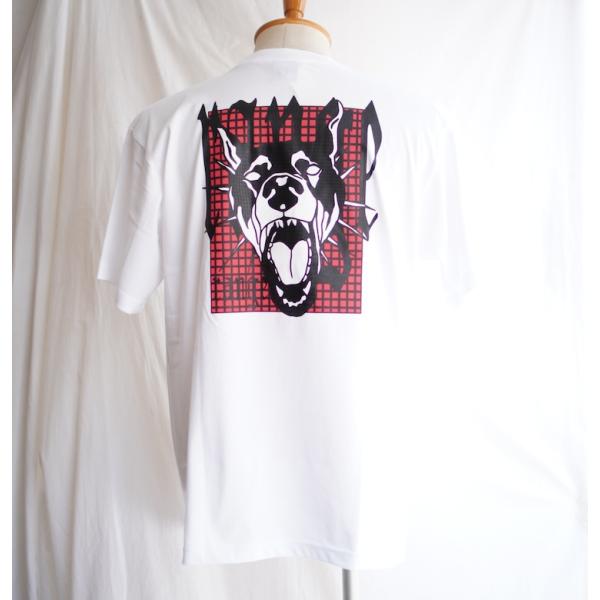 胸にさりげないロゴ　バックは、獰猛なドーベルマンをプリントしたTシャツ上質でスタンダードシルエットなボディLサイズ着丈７０、５ｃｍ身幅５５ｃｍXLサイズ着丈７５、５ｃｍ身幅５９、５ｃｍコットン１００％【range (レンジ)】range(レ...