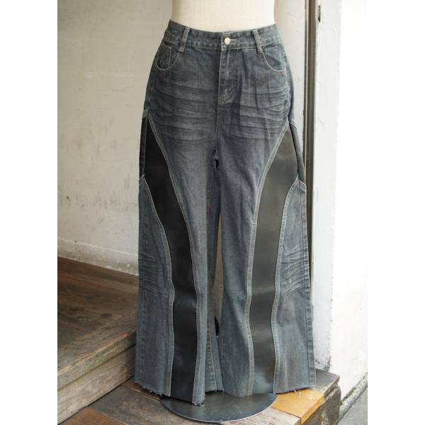 ワイドレッグやワイドフレアー等や加工カラーにPUレザーとトレンド要素がてんこ盛りで履くとおしゃれに見えるデニムパンツ他の着合わせがどんなにダメでもいい感じにまとまってくれる頼りになるアイテム裾は、カットオフでお好みの長さでカットしていただけ...