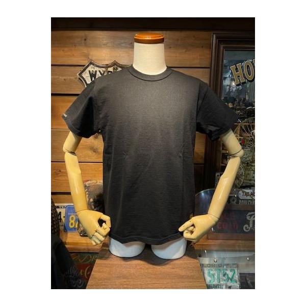 極厚、堅牢、丈夫、最高品質を体感するDXTプレーンＴシャツデラックスウエアTシャツの顔となる最高強度Ｔシャツ「DXT(BRGX)シリーズ」。厚くガッシリ編み上げた素材は正しく最高強度に相応しい風格を放っています。タフな素材としっかりした創り...