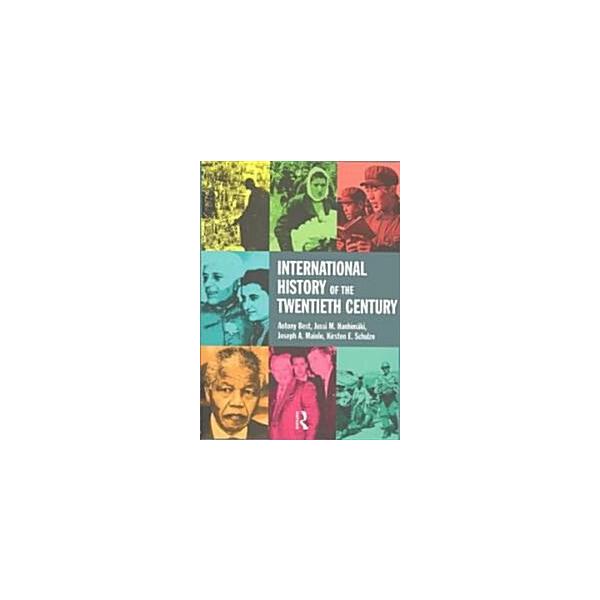 【お取り寄せ・キャンセル不可の商品】：2週間~4週間でお届け（お急ぎの方はご遠慮ください。）　／　【本の説明】544ページ　171*241mm　言語：English　国：イギリス　998g　ISBN：9780415207409　／　【本の内...