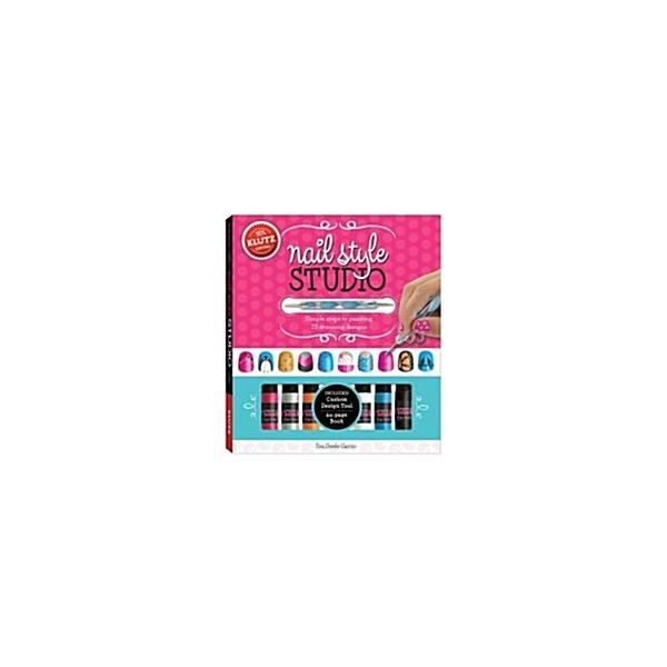 【お取り寄せ・キャンセル不可の商品】：2週間~4週間でお届け（お急ぎの方はご遠慮ください。）　／　【本の説明】58ページ　208*236mm　言語：English　国：アメリカ　544g　ISBN:9780545561631　対象年齢：10...