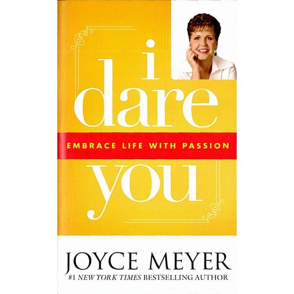 【お取り寄せ・キャンセル不可の商品】：2週間~4週間でお届け（お急ぎの方はご遠慮ください。）　／　【本の説明】295ページ　104*172mm　言語：English　358g　ISBN：9780892968275　／　【本の内容】Joyce...