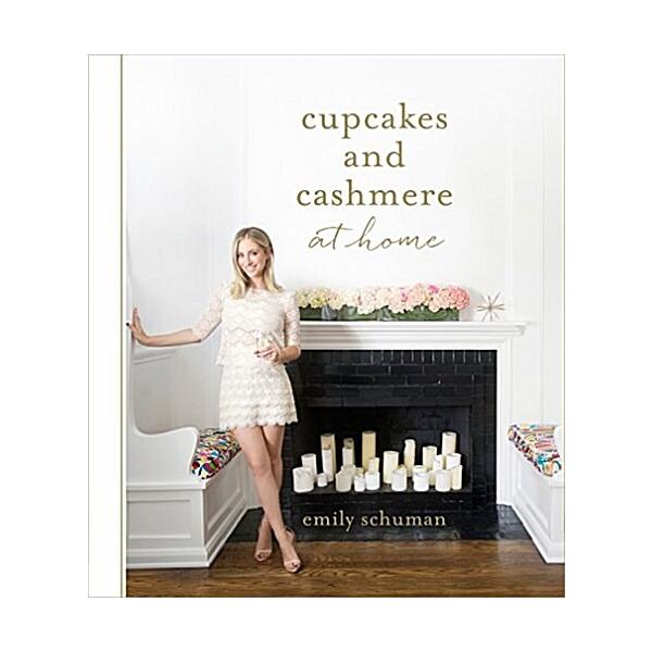 【お取り寄せ・キャンセル不可の商品】：2週間~4週間でお届け（お急ぎの方はご遠慮ください。）　／　【本の説明】176ページ　180*206mm　言語：English　国：アメリカ　590g　ISBN：9781419715839　／　【本の内...