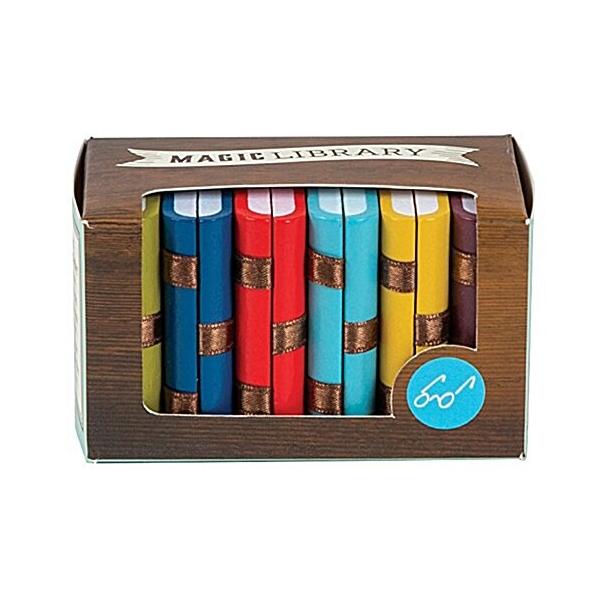 【お取り寄せ・キャンセル不可の商品】：2週間~4週間でお届け（お急ぎの方はご遠慮ください。）　／　【本の説明】1ページ　53*94mm　言語：English　国：アメリカ　159g　ISBN：9781452164809　／　【本の内容】Th...