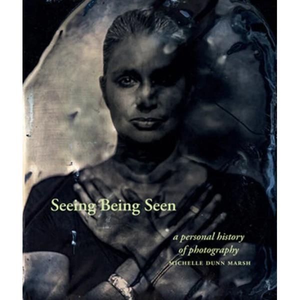 【お取り寄せ・キャンセル不可の商品】：2週間~4週間でお届け（お急ぎの方はご遠慮ください。）　／　【本の説明】176ページ　言語：English　160g　ISBN：9781735642321　／　【本の内容】Seeing Being Se...