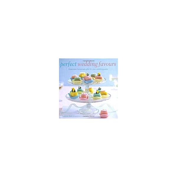 【お取り寄せ・キャンセル不可の商品】：2週間~4週間でお届け（お急ぎの方はご遠慮ください。）　／　【本の説明】64ページ　203*197mm　言語：English　国：イギリス　325g　ISBN：9781849752534　／　【本の内容...