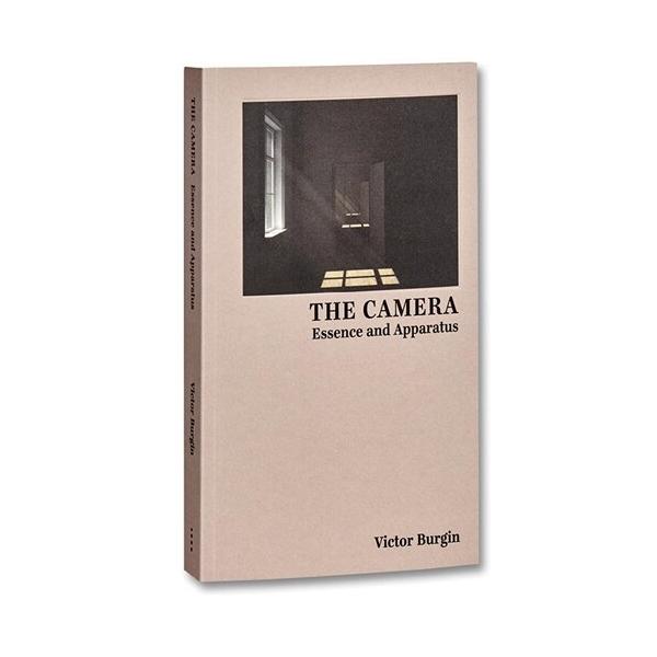 【お取り寄せ・キャンセル不可の商品】：2週間~4週間でお届け（お急ぎの方はご遠慮ください。）　／　【本の説明】260ページ　228*147mm　国：イギリス　237g　ISBN：9781912339068　／　【本の内容】Victor Bu...