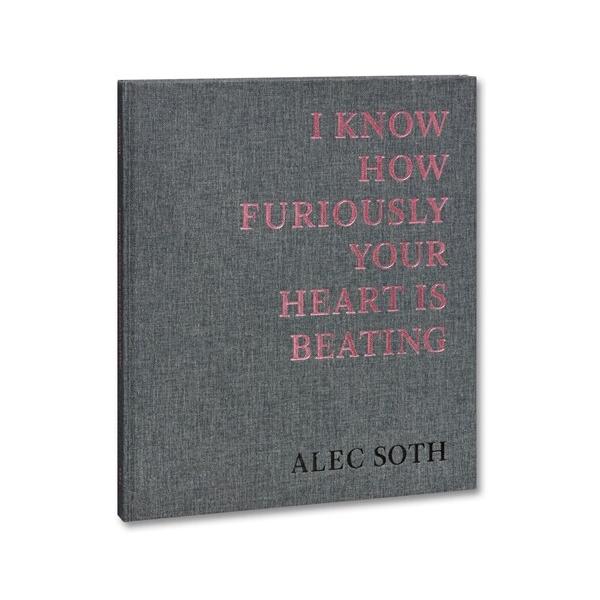 【お取り寄せ・キャンセル不可の商品】：2週間~4週間でお届け（お急ぎの方はご遠慮ください。）　／　【本の説明】84ページ　300*335mm　言語：English　236g　ISBN：9781912339310　／　【本の内容】"There...