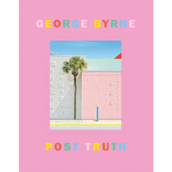 【お取り寄せ・キャンセル不可の商品】：2週間~4週間でお届け（お急ぎの方はご遠慮ください。）　／　【本の説明】144ページ　240*298mm　言語：English　国：フランス　304g　ISBN：9782812321542　／　【本の内...