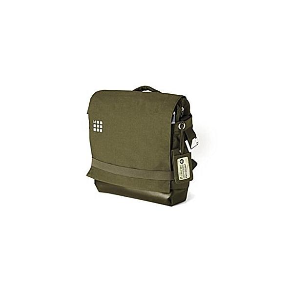 【お取り寄せ・キャンセル不可の商品】：2週間~4週間でお届け（お急ぎの方はご遠慮ください。）　／　【本の説明】1ページ　374*424mm　言語：English　1338g　ISBN：9788867326679　／　【本の内容】Extern...