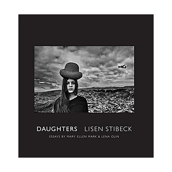 【お取り寄せ・キャンセル不可の商品】：2週間~4週間でお届け（お急ぎの方はご遠慮ください。）　／　【本の説明】148ページ　248*281mm　言語：English　国：スウェーデン　1062g　ISBN：9789171263216　／　【...