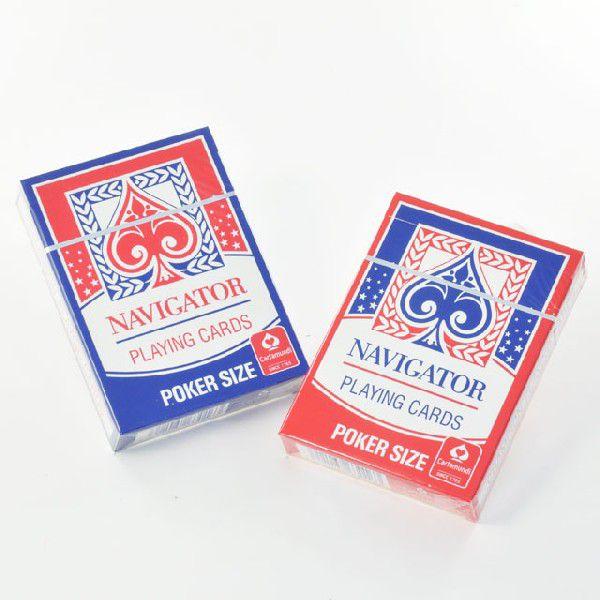 【1個あたり約535円（税抜）！】世界No.1のトランプメーカーのナビゲーター２色セット（ハードタイプ/ポーカーサイズ、青・赤バック各1個セット）【まとめ買い】