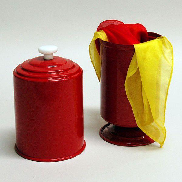 金属製の筒状の容器からキャンディー・コーヒー、生きた動物等も取り出せる！